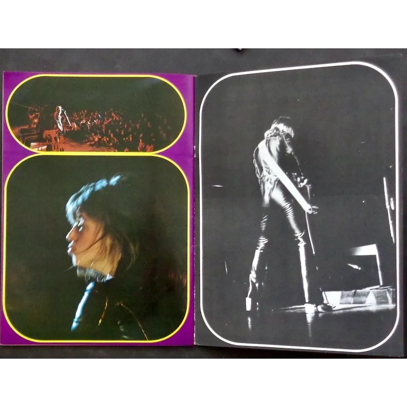 Suzi Quatro 1975 Japanese tour program - illustraction Gallery